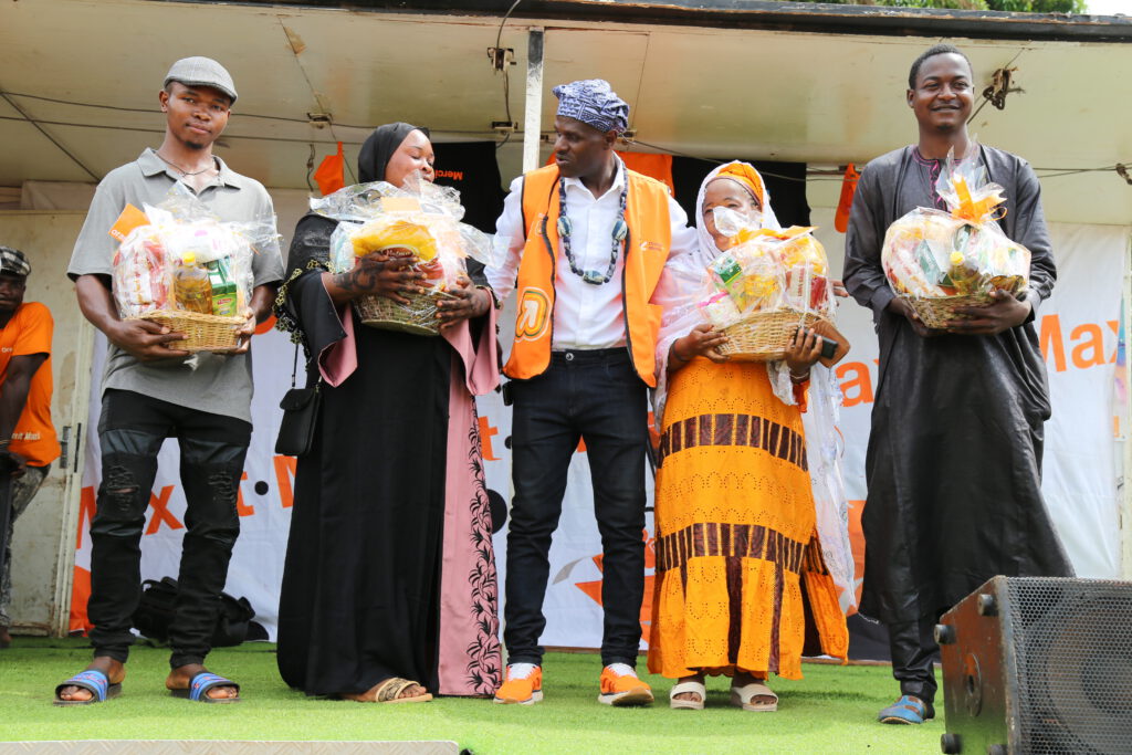 RAMADAN 2024: LA MAIN SUR LE CŒUR, ORANGE CAMEROUN GÂTE LA COMMUNAUTÉ ...